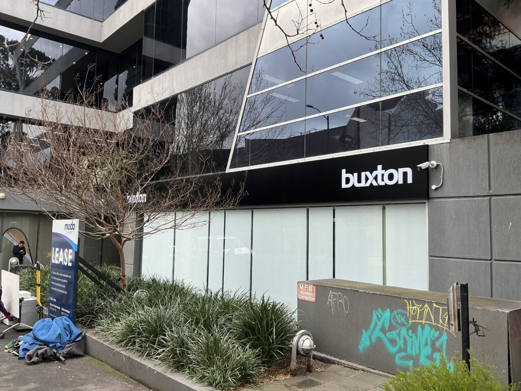 Buxton Box Hill | Archer Signs